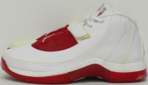 Guide to Nike Jordan Derek Jeter Shoes, Visual History, More